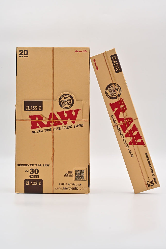 Raw Classic 30cm Size Rolling Papers – Black Label
